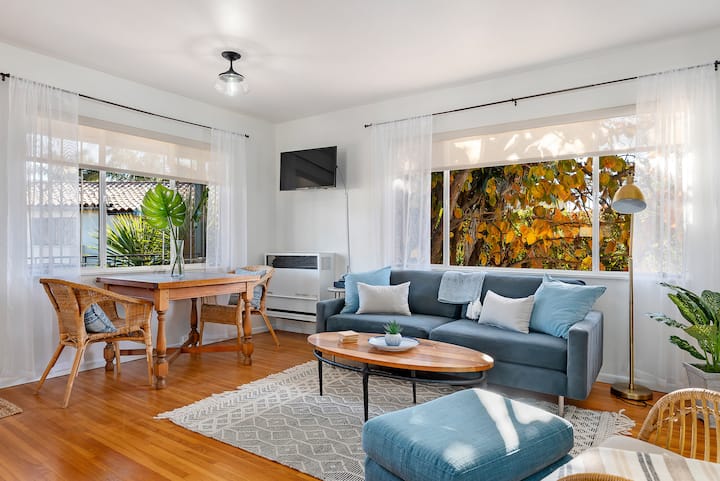 Charming West Beach Getaway! - Santa Barbara, CA