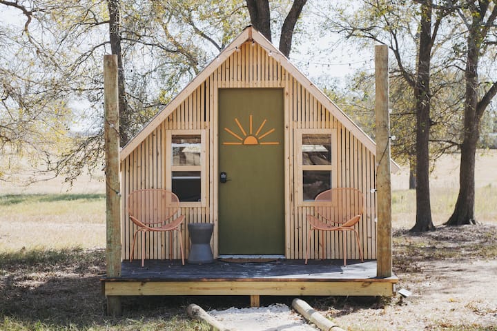 Nature Cabin #1 & Pool • Serana Austin Tx Retreat - Carousel, Giddings