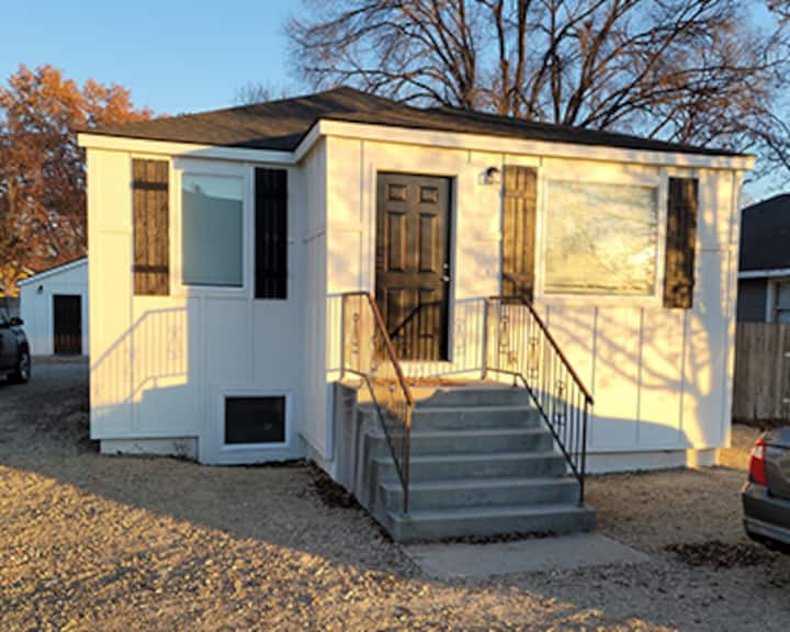 Charming, Clean And Cozy Nampa Home, Near Freeway - Nampa, ID