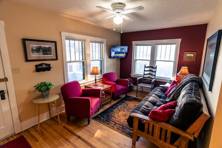 Deadwood's 1899 Inn: Cottage Suite West - Deadwood, SD
