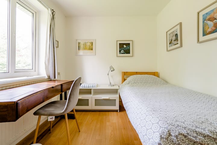 Room 1 Near Canterbury City Centre And Kent Uni - Kent