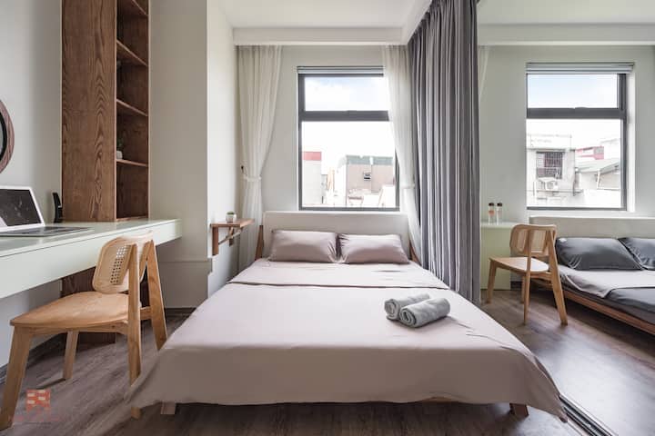 2 Connecting Bedrooms|100% Street View|old Quarter - Hanoi