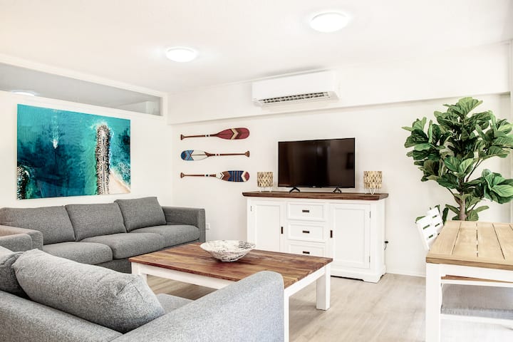 Beachfront 3 Bedroom Apartment In Mooloolaba! - Mooloolaba