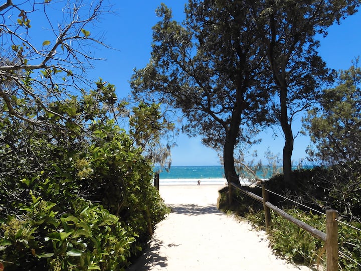 Sunshine Coast Mooloolaba Beachfront 3br Superhost - 물루라바