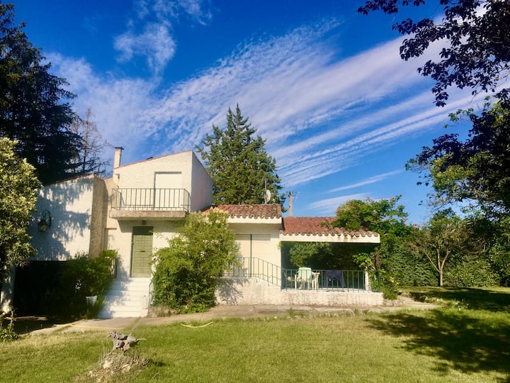La Casa Con Alma. Valencia De Don Juan, Leon. - Matanza