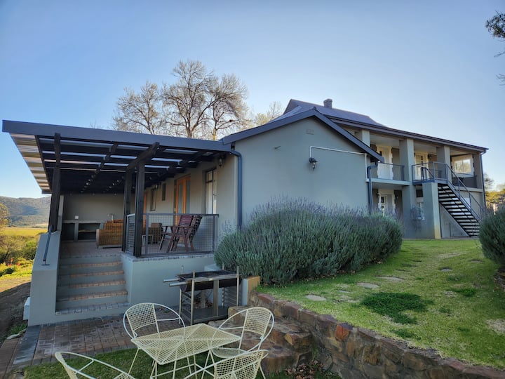 Avondrust Guest House: Family Unit - Klaarstroom