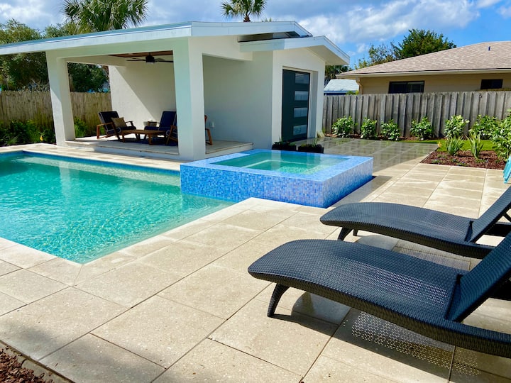 Nsb Chic House, New Pool/hot Tub, Beach & Flagler - New Smyrna Beach, FL