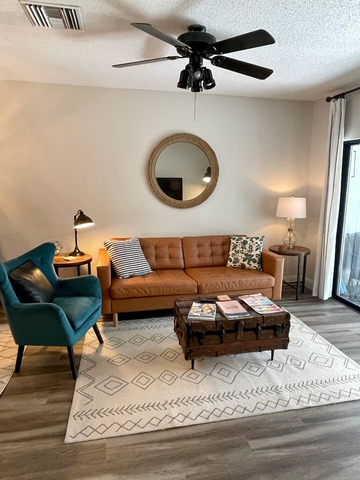 Cozy 2 Bed/2.5 Bath Townhome - Lakewood Ranch, FL