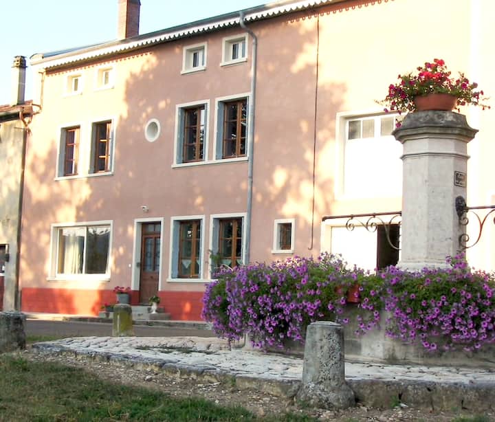 Maison  Familiale 
"La Parenthèse" - Bourgogne-Franche-Comté