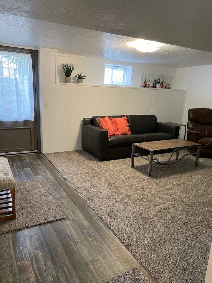 Cozy Basement Apartment Minutes From Downtown - Boise, ID