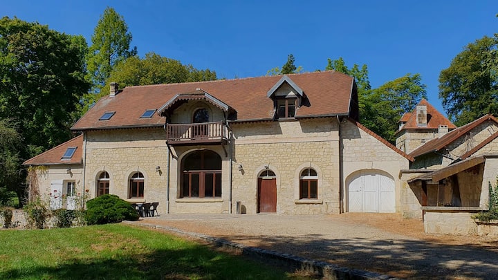 Ancienne Bergerie : Calme, Proche Paris, 15 Pers. - Soissons