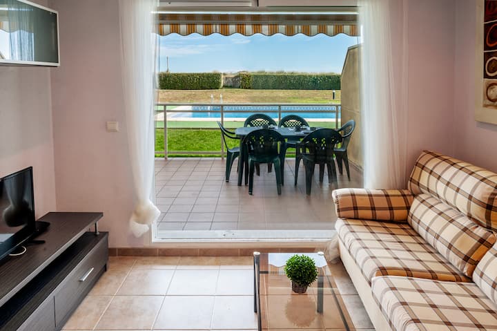 Apartamento En  Primera Línea De Playa N/2 - Xeraco