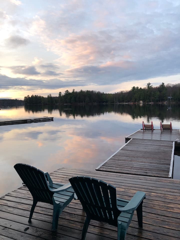 Unplug & Reconnect: Family-friendly Serenity - Bala (Canada)