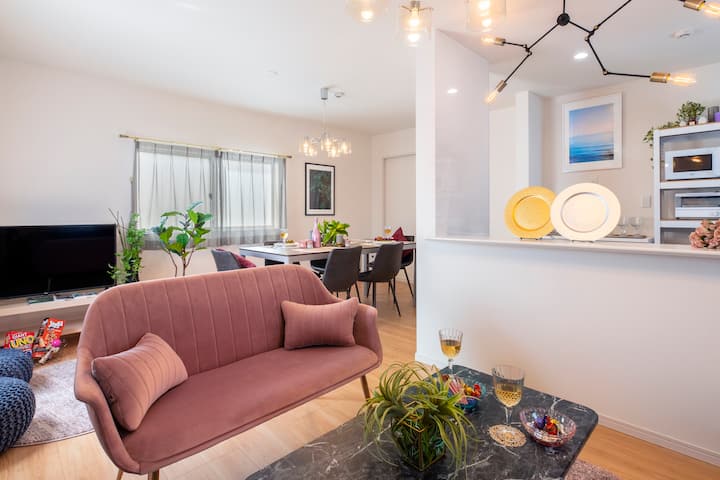 敷地内でBbqができてビーチまで車で5分の好立地 最高の沖縄滞在を"N. House"でどうぞ - 沖縄県