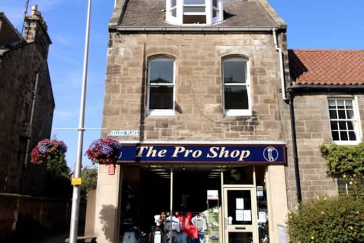 St Andrews Town Centre, Lovely 4 Bedroom Flat - Saint Andrews