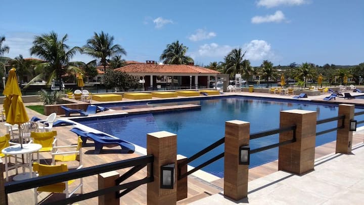 Apto No Condomínio  Marinas Do Canal Com Tudo - Cabo Frio