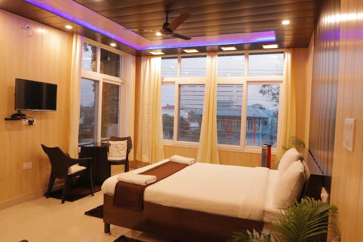 Laxmi Bhawan: Wedding & Event Venue Stay - デーラー・ドゥーン