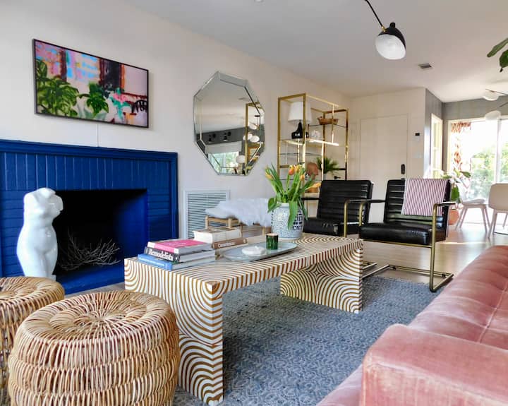 Mid-century Oasis With Private Pool And Jacuzzi - パーム・スプリングス, CA
