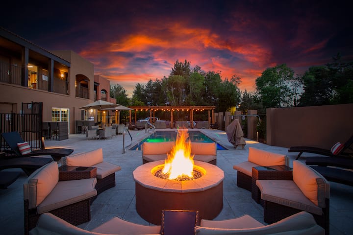 Sedona King Retreat: Wellness Spa + Heated Pool - Sedona, AZ