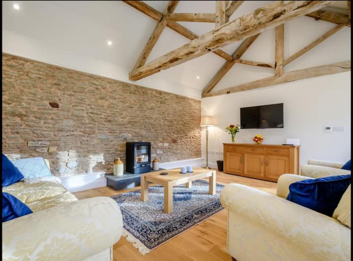 Stone Byre - Ledbury