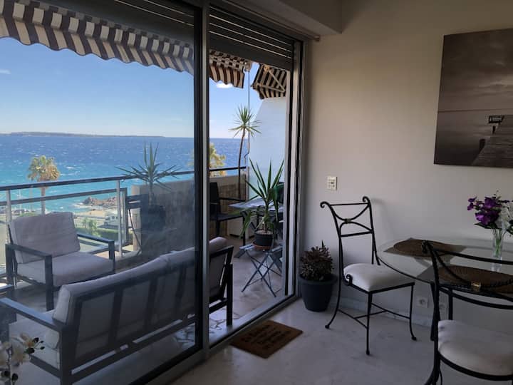 Superbe Vue Mer T2 Spacieux Avec Terrasse - Mougins