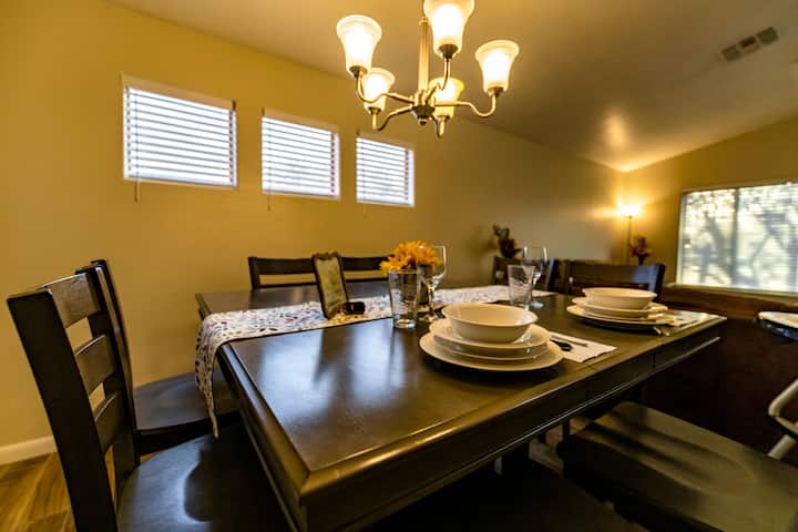 4br 2bath Amazing Private Home Cable Tv All Rooms - Glendale, AZ