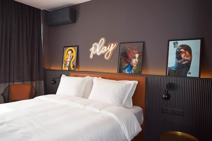 Designer Corner Penthouse With Terraces - Sofia