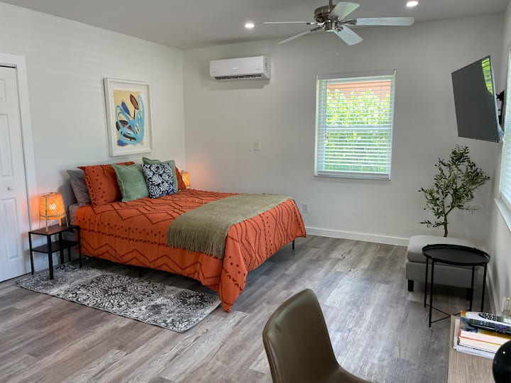 Beautiful Newly Renovated Chic Studio On Little Habana. - Pinecrest, FL