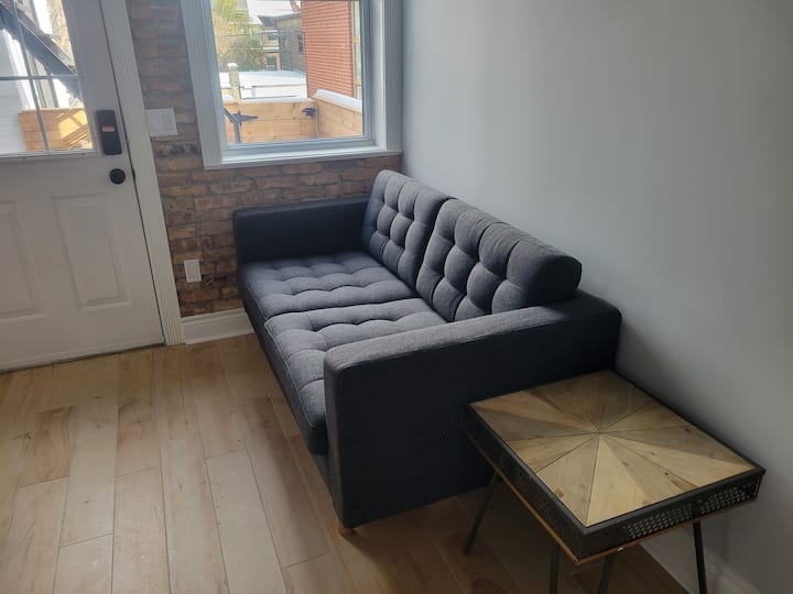 Downtown New By Subway 1bdr, Deck, Laundry/parking - Toronto