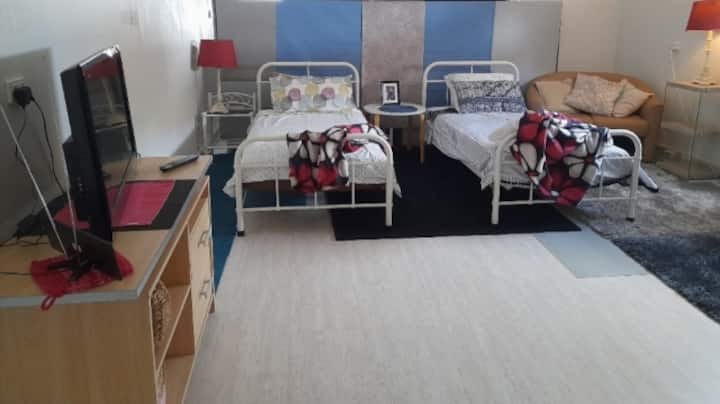 City Location City Room Bed 1 - Townsville