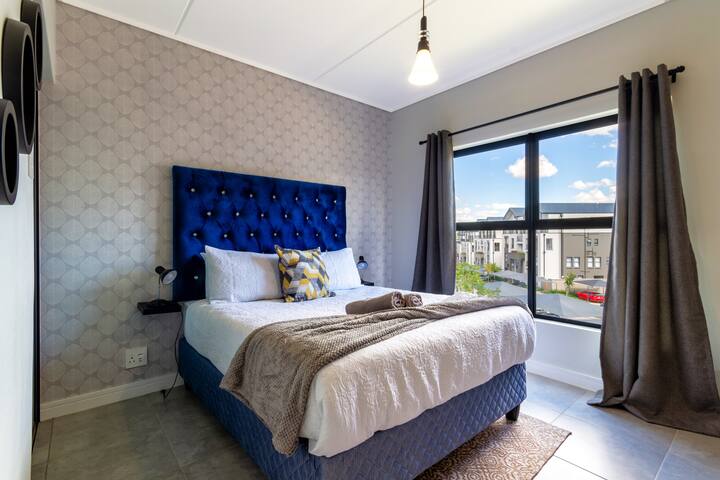 #Alimamaspaces: The Bob's Munyaka Villa -Bedroom 2 - Cullinan