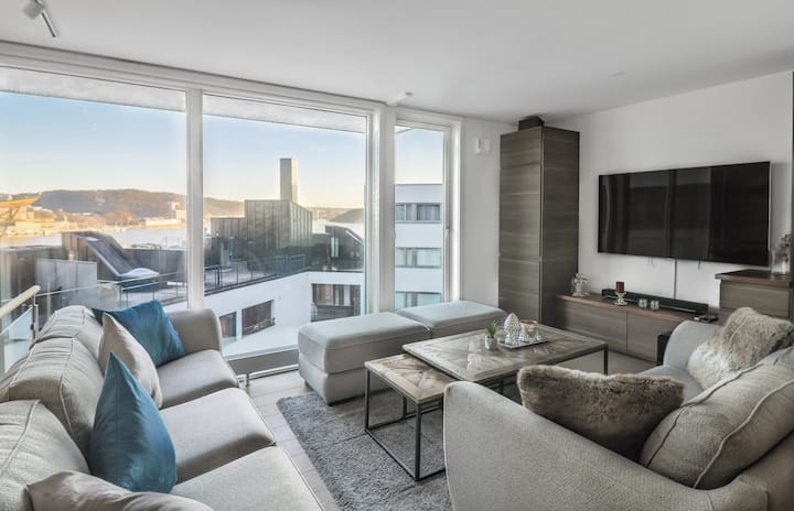 Luxury Living 3br In Citycenter W/waterfront View - 오슬로