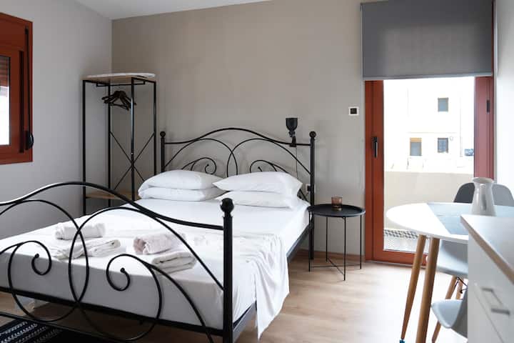 The Suite Spot - At The Heart Of The Old Town. - Chania