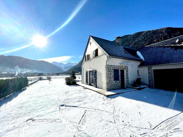 Maison Avec Jardin Et Vue Sur La Montagne - Arreau