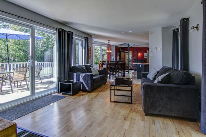 Chalet Spa/kayaks/plage/terrasse Sur L’eau #270082 - Alma
