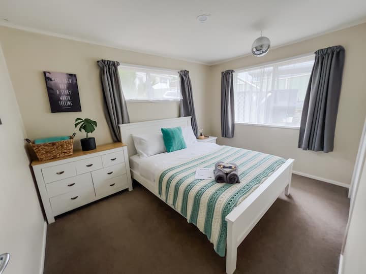 Kiwi Home Away From Home - Auckland