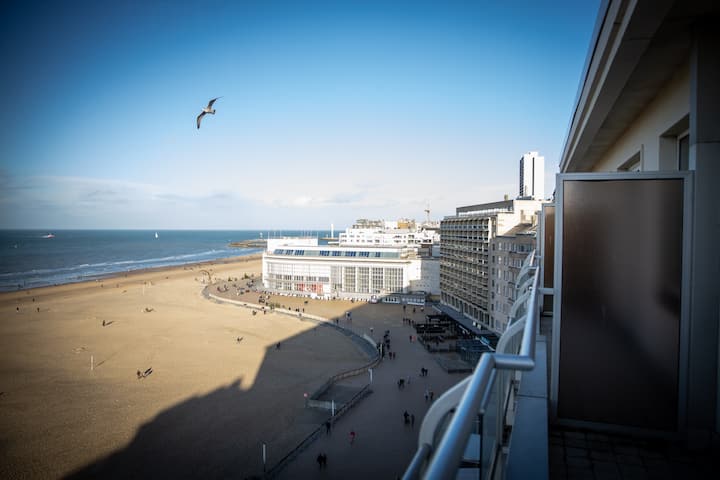 Lovely Sea-view App. @ Top (9th) Floor W/ Parking - Ostend