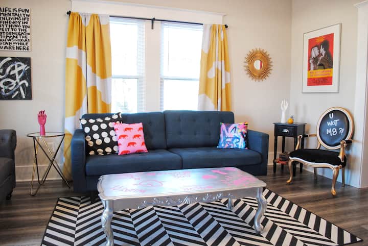 Fun & Funky Home Centrally Located In Memphis! - Memphis, TN