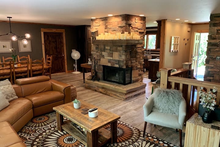 Country Creekside Living - Minutes From Downtown - Bozeman, MT