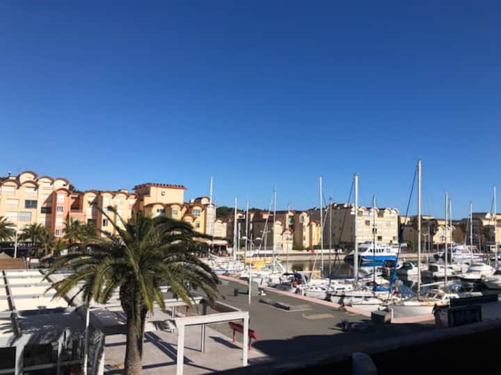 Studio Terrasse Vue Port Central Piscine Ascenseur - Gruissan