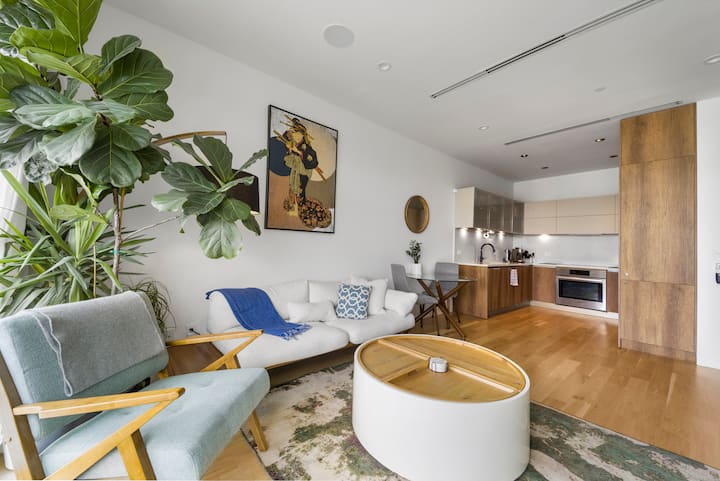 Sunny Oasis • Fast Wifi • W/d • Free Parking - Brooklyn, NY