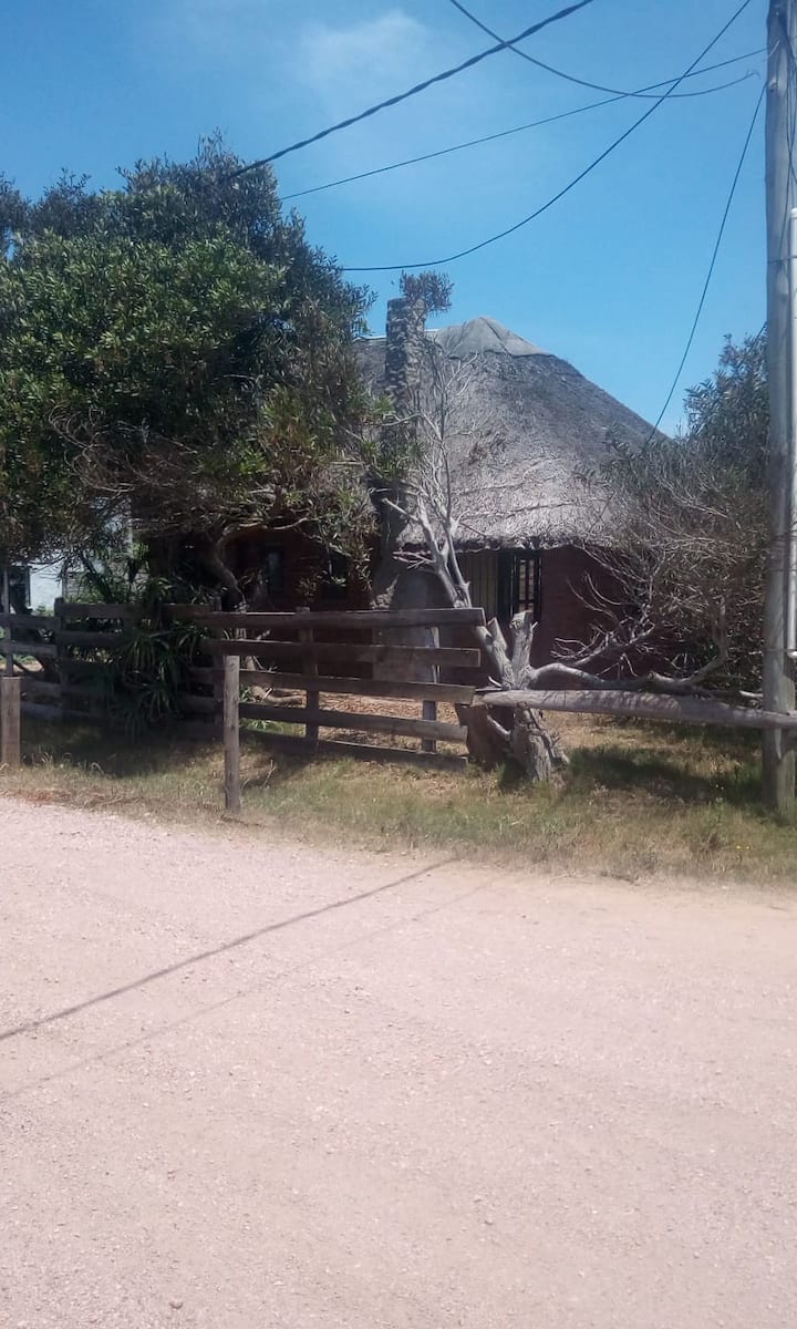 Cabaña Valicheta Inmejorable Ubicación - Barra de Valizas