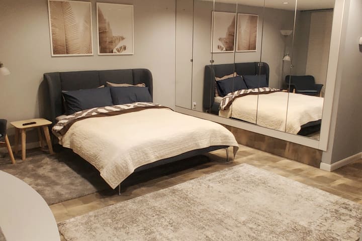 Modern Luxury Studio With All Amenities - Staten Island, NY