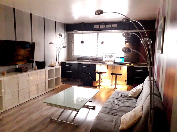 Grand Et Beau Studio Tout éQuipé Vue Sur Le Canal - París