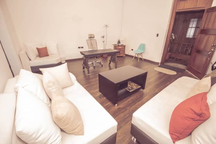 Luxurious Apartment, Historic Center River View - Cuenca
