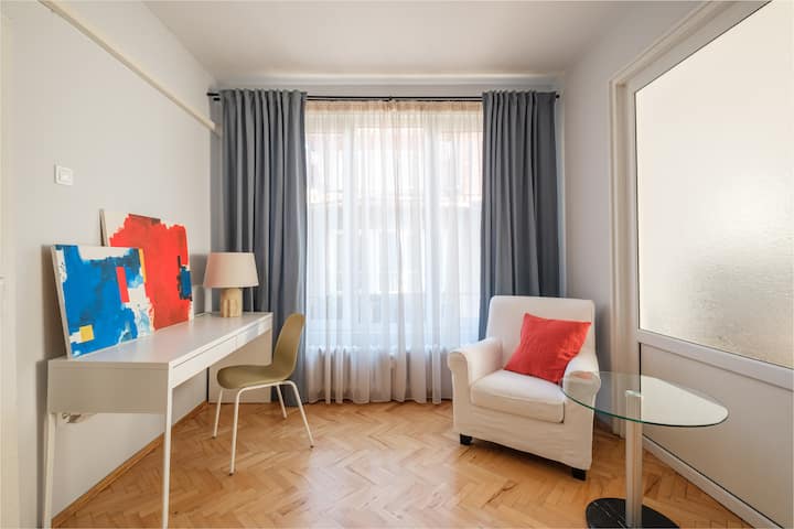 Soho 13 - Top Center & Refurbished - Sofia