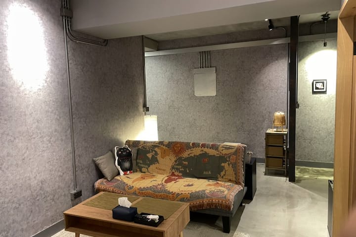 Emei Street Ximen . Loft Space For 2-4 - Taipei