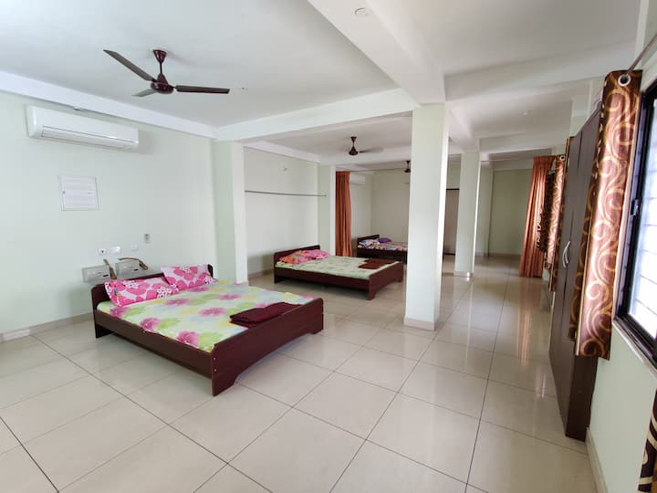 Spacious Room 4 - Rak Residency - Tiruchirappalli