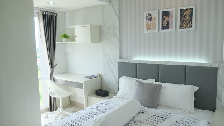 Taman Melati Apartment - Private Kitchen & Balcony - Yogyakarta
