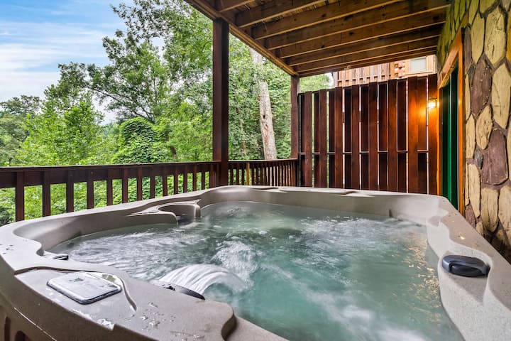 4 King Beds, Hot Tub, Resort Pools, 5 Min To Dt - Gatlinburg, TN